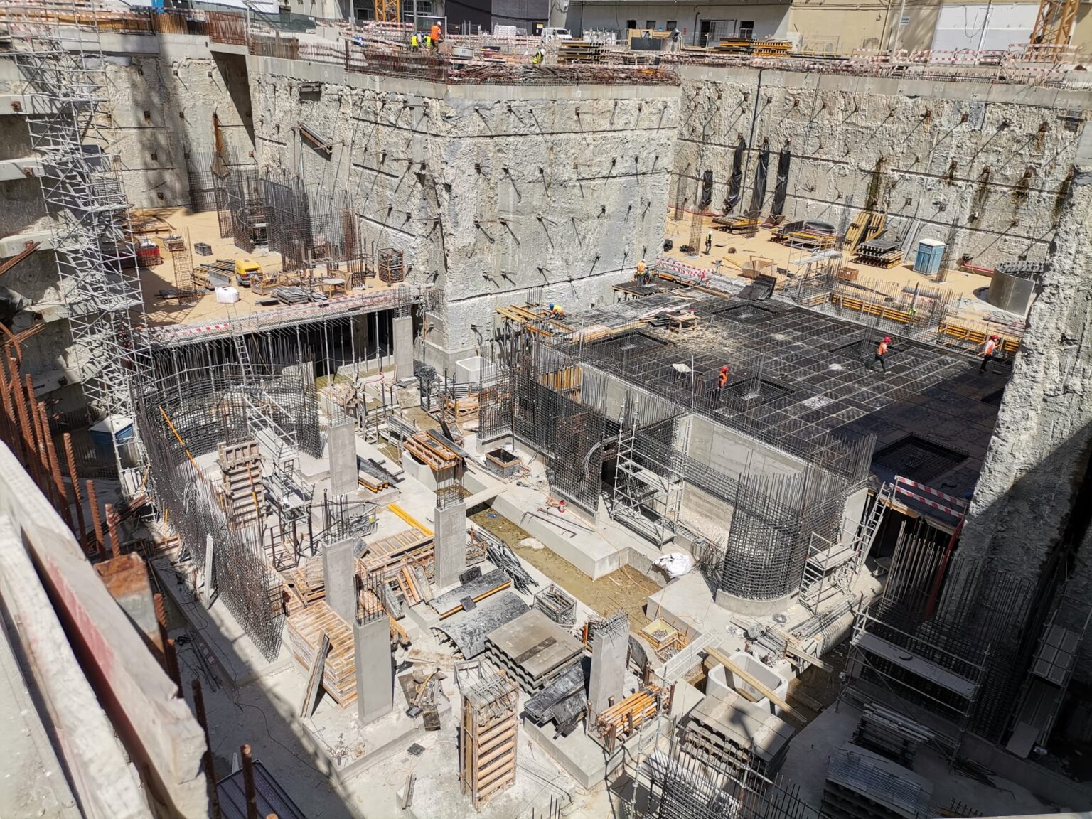 EDIFICIO SEDE EDP II- Lisboa | Adriano Felgueiras